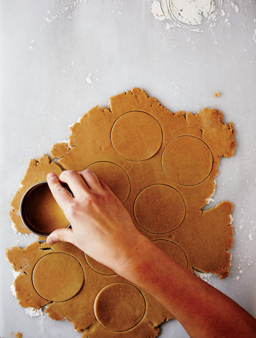 Do-It-Yourself Moon Pies – Garden & Gun