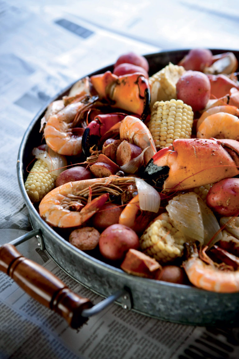 Frogmore Stew Recipe: The Lowcountry in One Pot