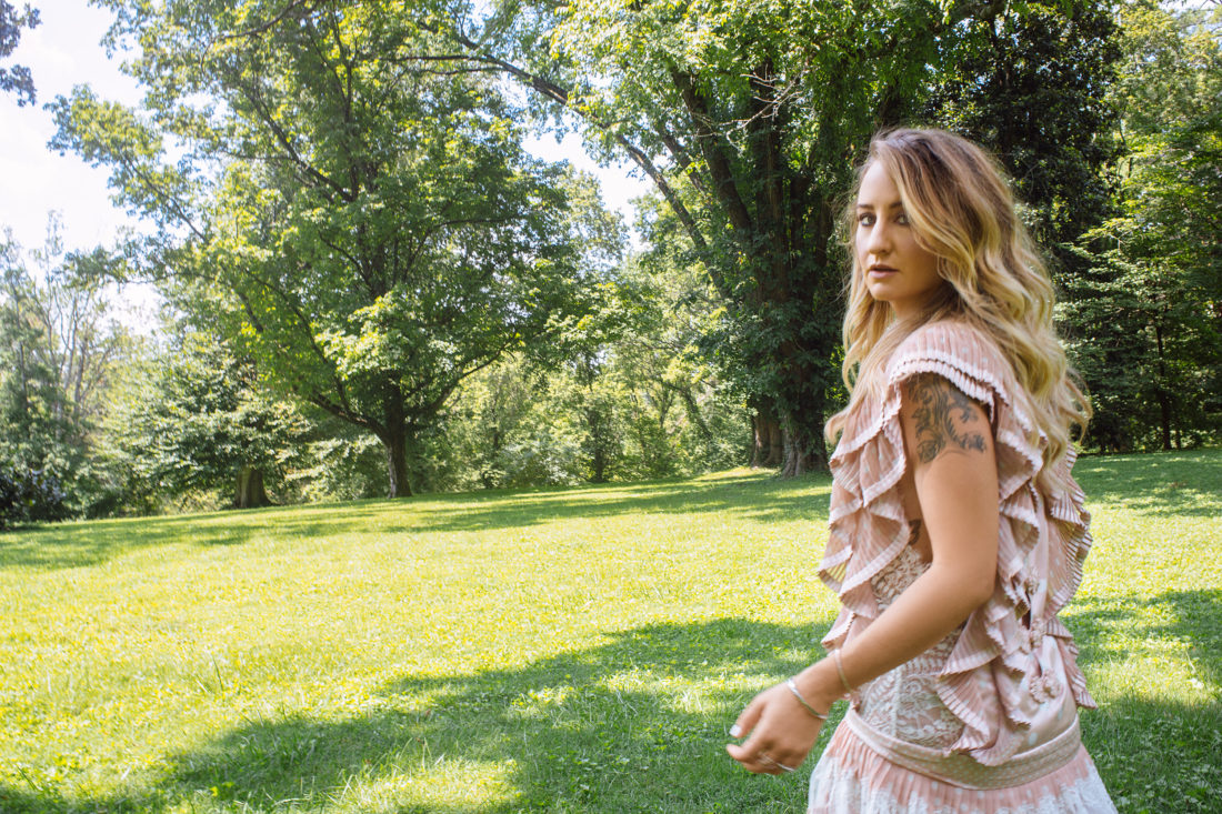 Margo Price: Diamond in the Rough – Garden & Gun