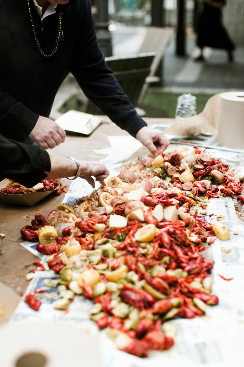 5 Nights with NOLA: Crawfish + Cocktails – Garden & Gun