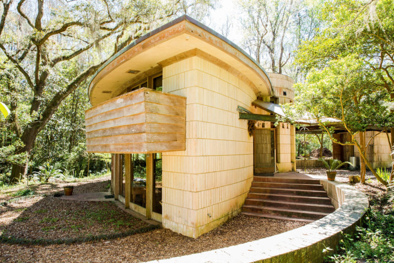 Saving Frank Lloyd Wright’s Florida Gem – Garden & Gun