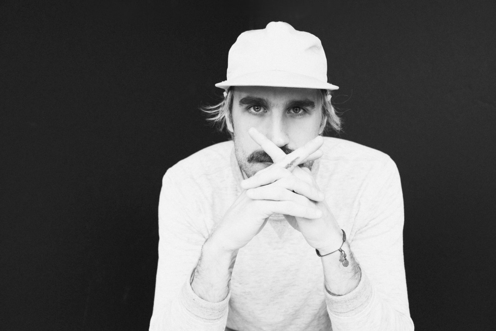 Five Questions with Rayland Baxter – Garden & Gun