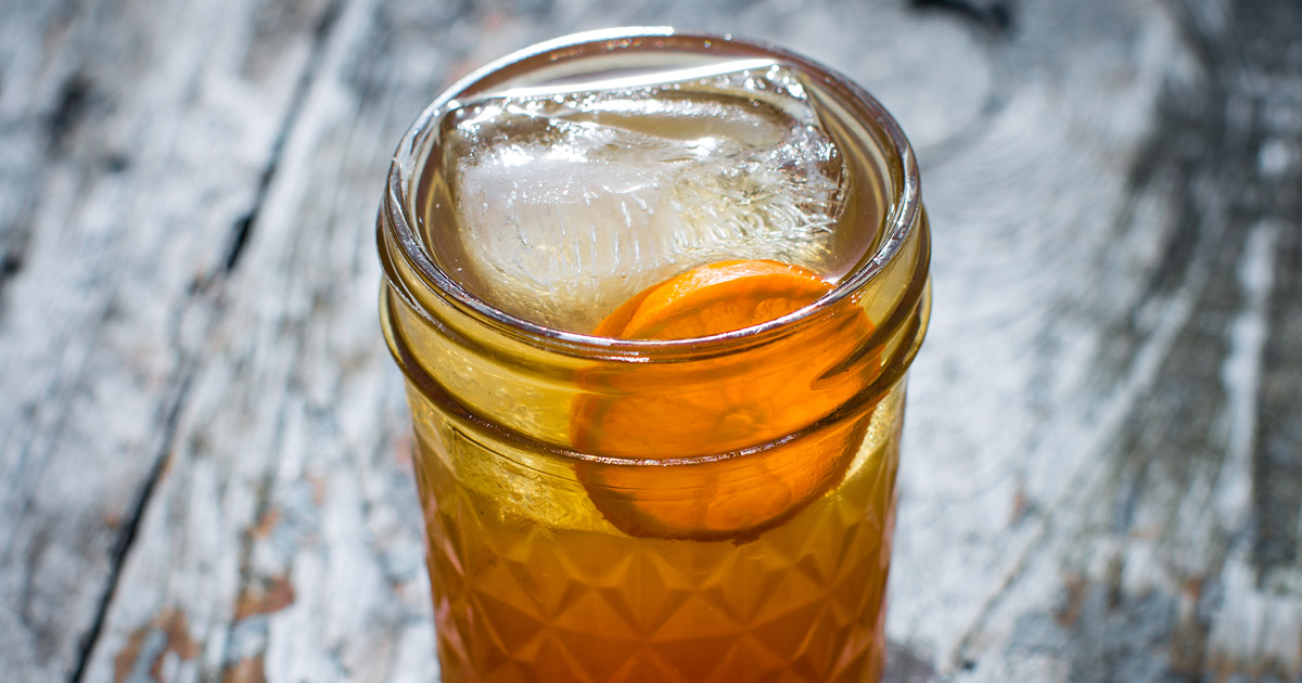 Satsuma Whiskey Cider: A Fall Cocktail Recipe – Garden & Gun