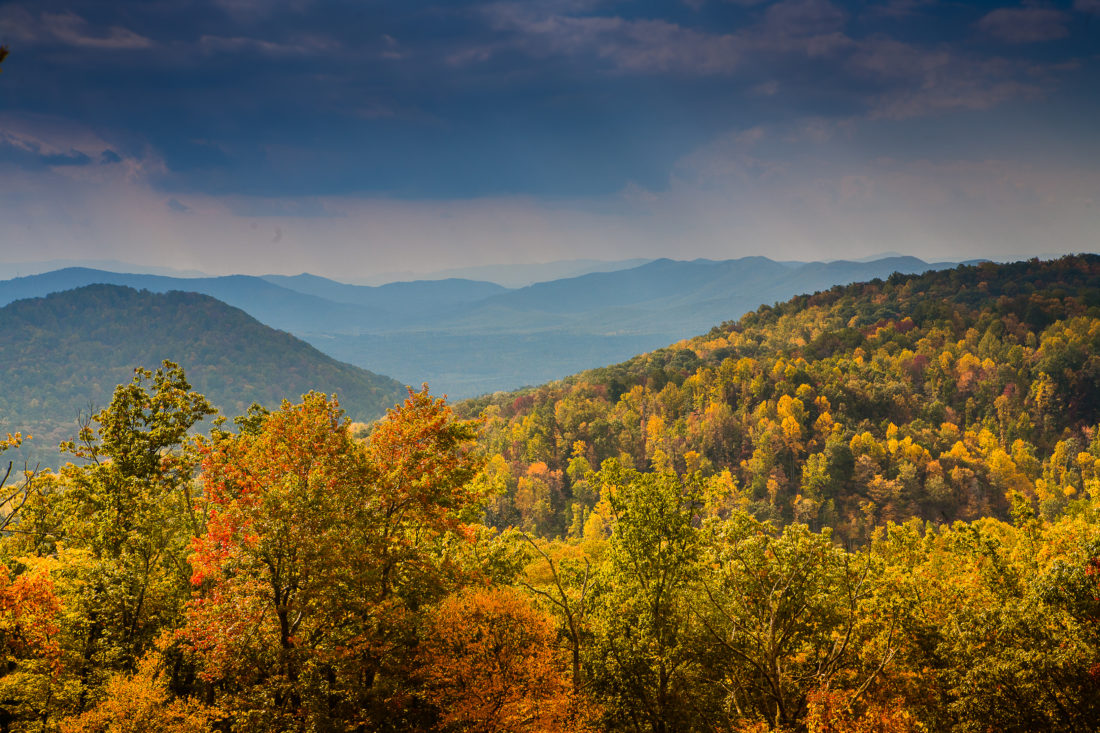Ten Must-See Spots on the Blue Ridge Parkway – Garden & Gun