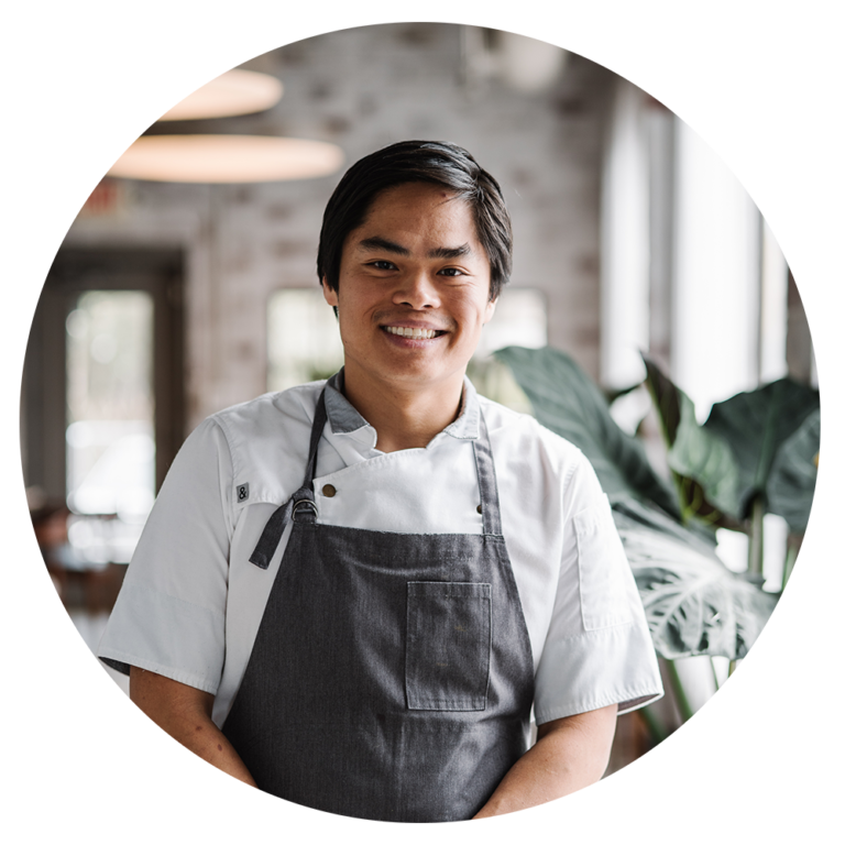 Chef Ron Hsu’s Recipe for Leftover Turkey Pho – Garden & Gun