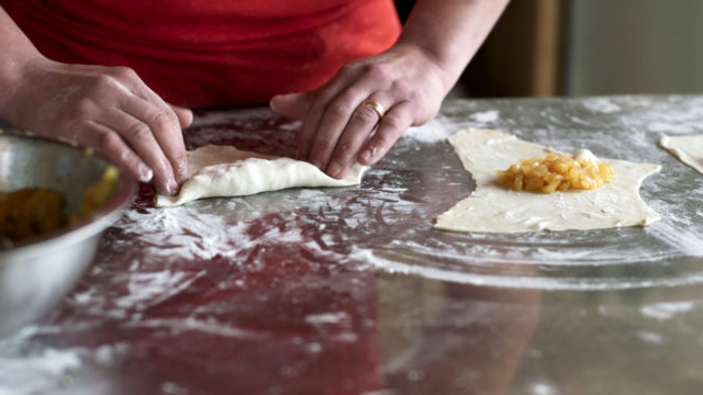 Must-See Southern-Cooking TV – Garden & Gun