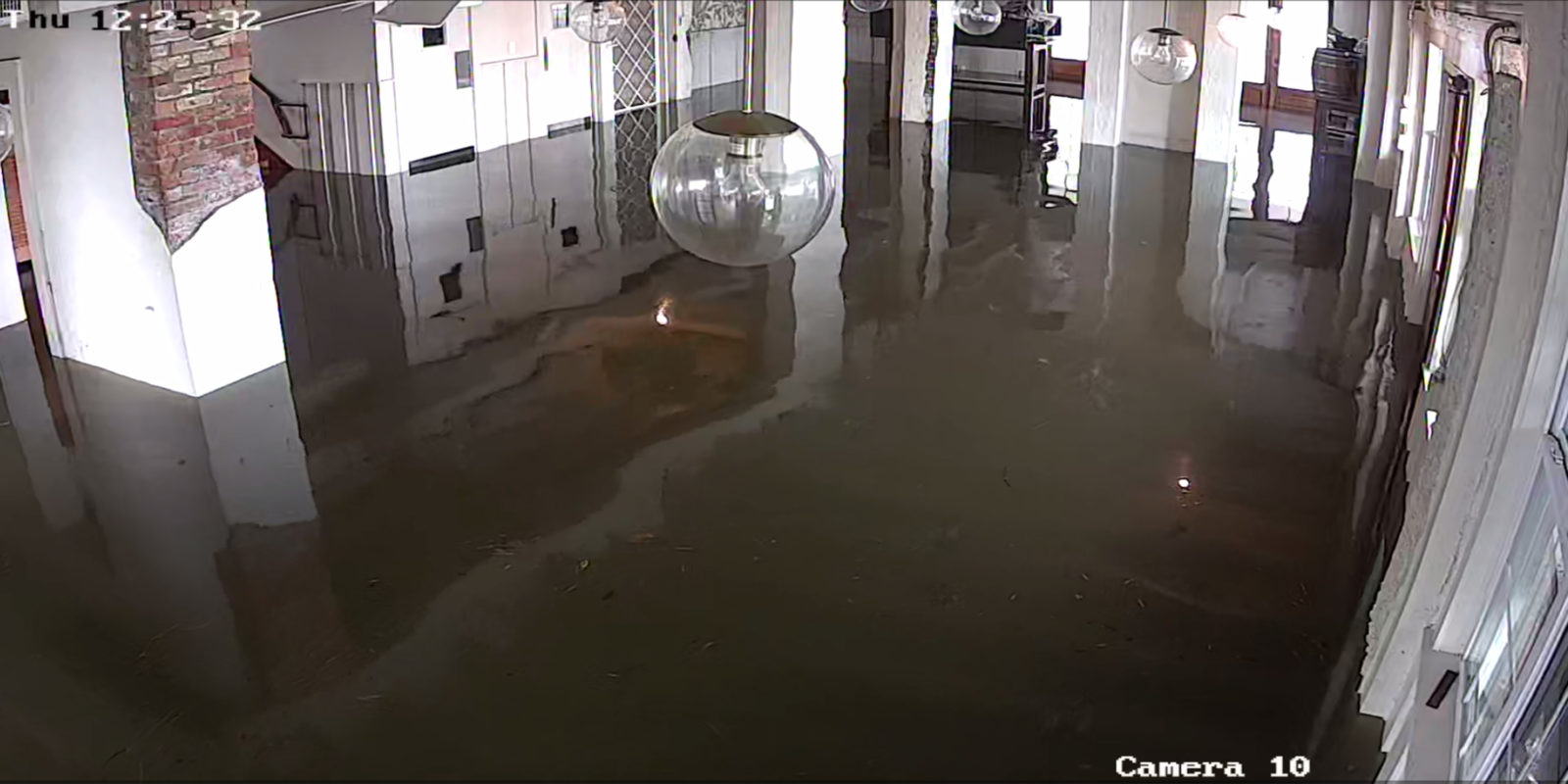 How One Louisiana Chef is Feeding Evacuees—Even After He Had to Clear ...