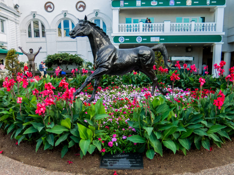 Guide to the Kentucky Derby – Garden & Gun