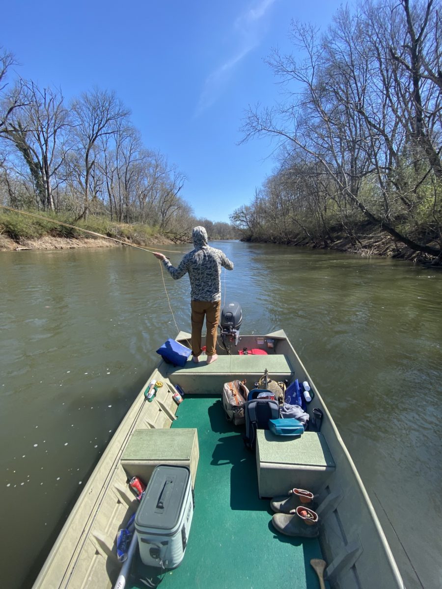 Soaking Up the Shad Run – Garden & Gun