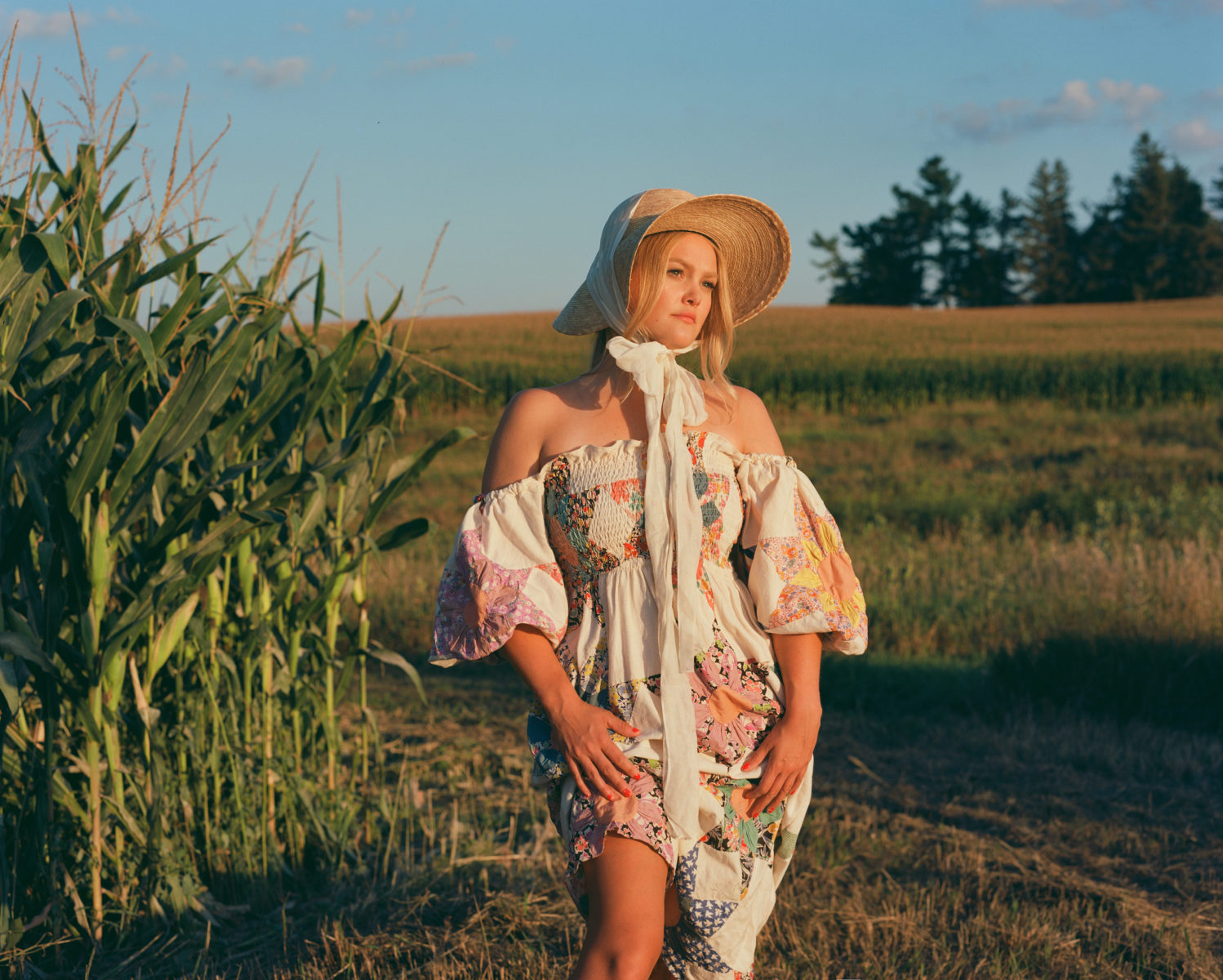 Rising Country Star Hailey Whitters Brings It Home on Raised – Garden & Gun