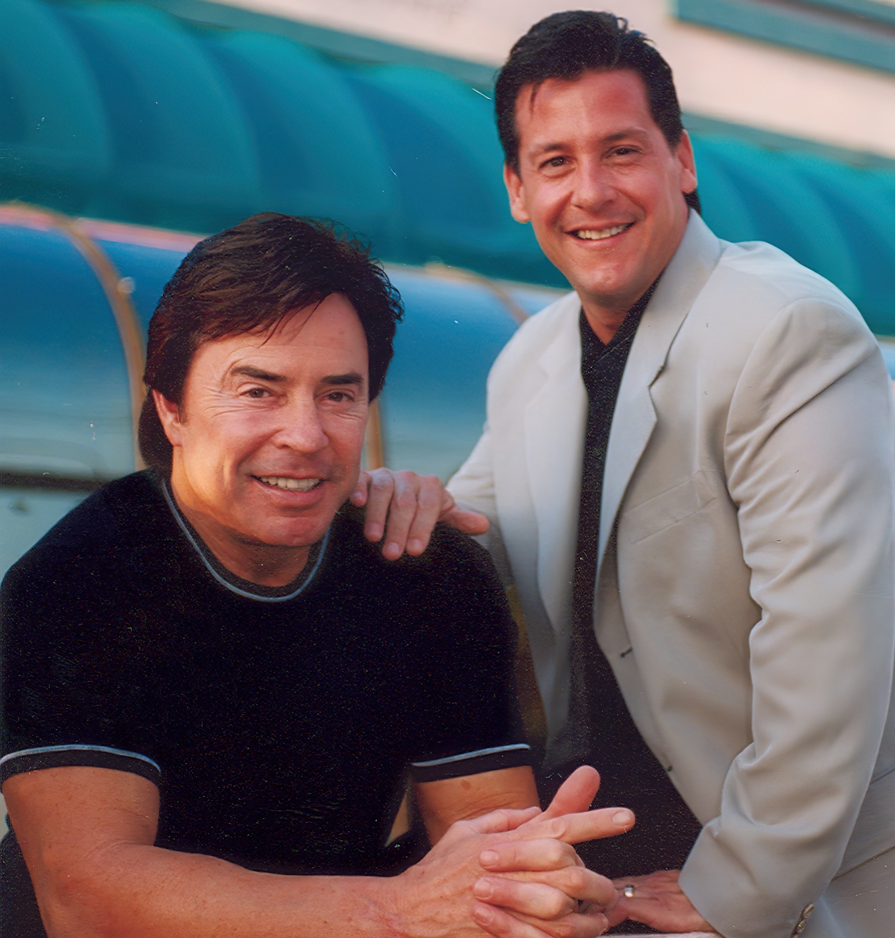 A New Cookbook Celebrates Fifty Years of Popeyes – Garden & Gun