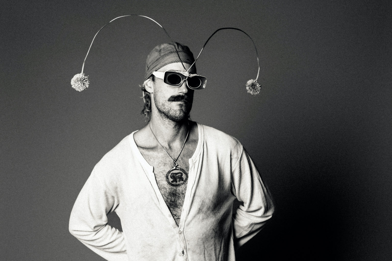 Rayland Baxter Takes Flight – Garden & Gun