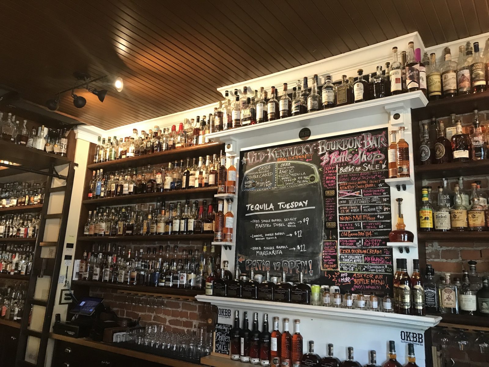 The Big Fun of Tiny Bars – Garden & Gun