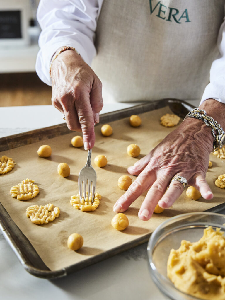 Cheese Crispies Are Your Next Crowd-Pleaser – Garden & Gun