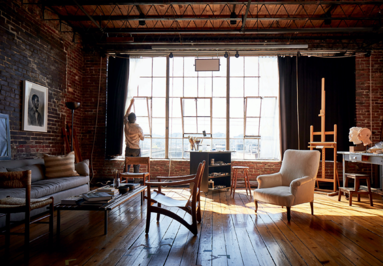 A Birmingham Painter’s Light-Filled Perch – Garden & Gun