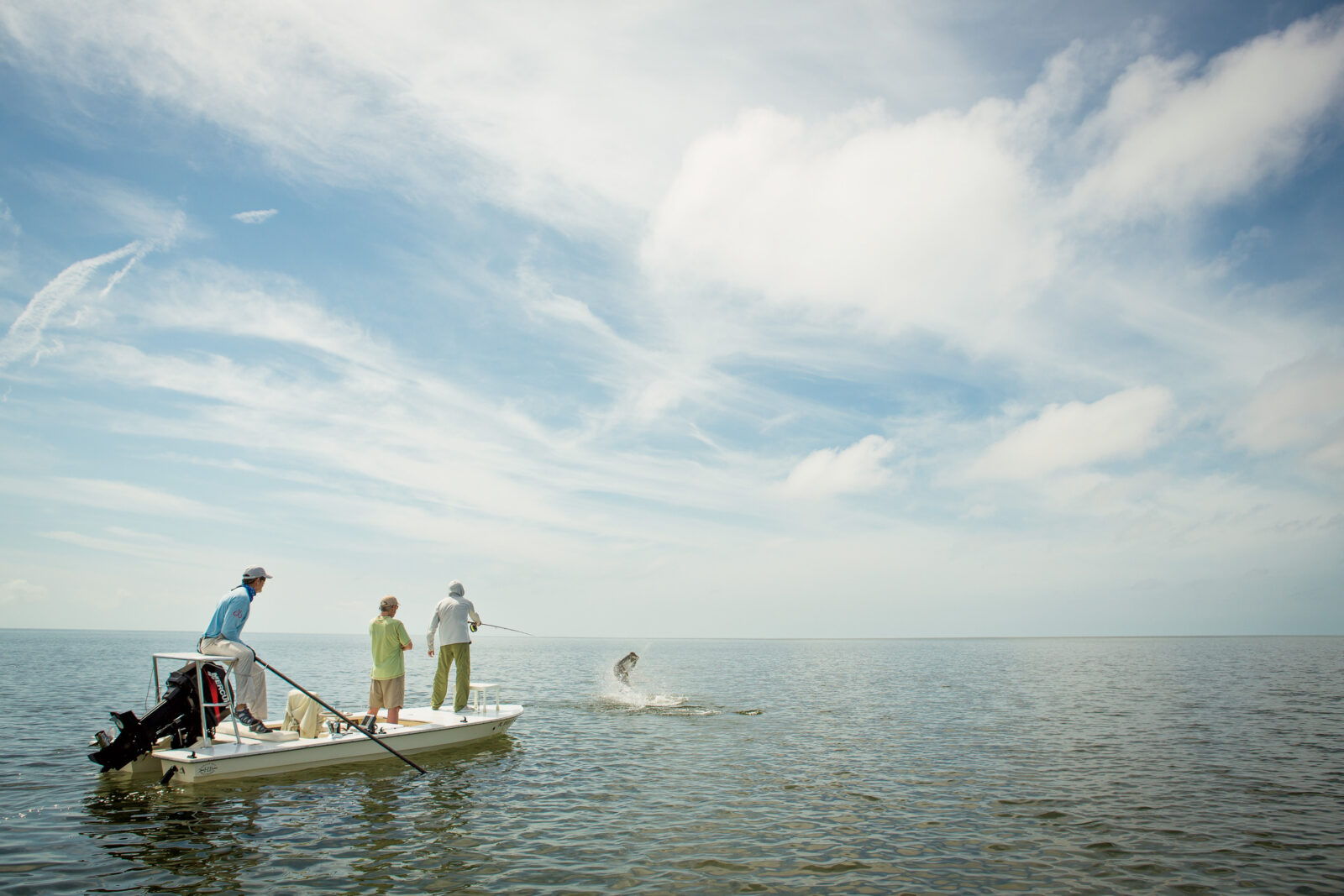 A Guide to Hiring a Fishing Guide – Garden & Gun