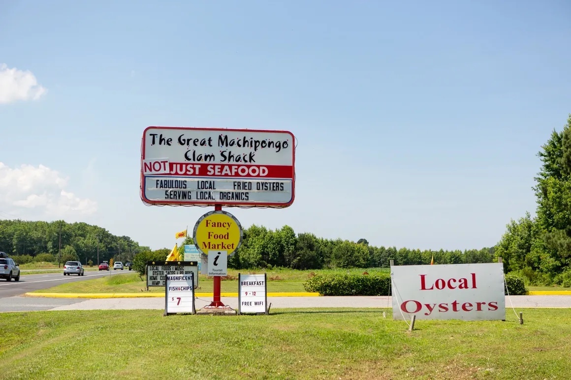 The Great Machipongo Clam Shack Approaches the End of an Era – Garden & Gun