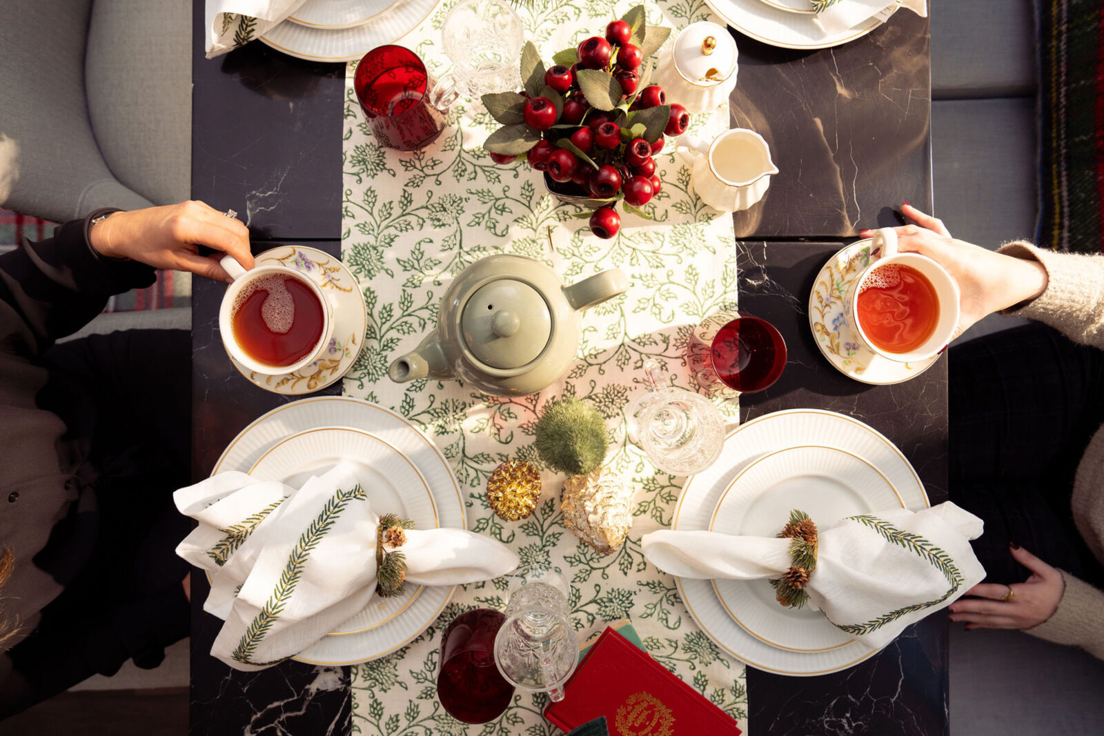 How to Throw a Fabulous Holiday Tea Party – Garden & Gun