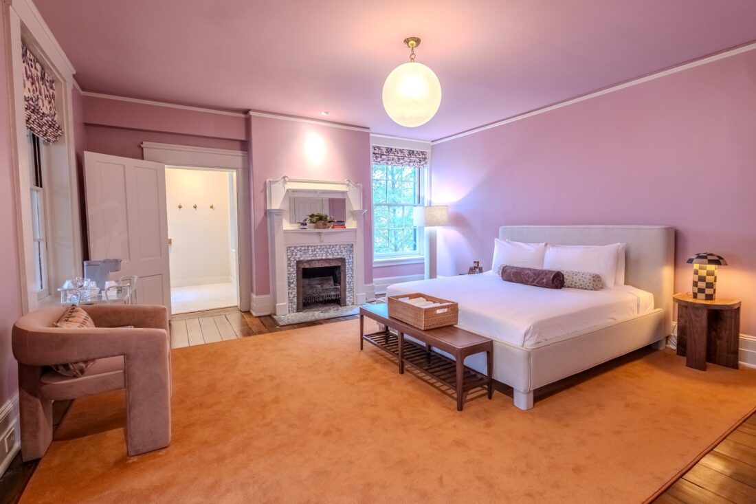 The Ashbrook Hotel Combines Pops of Color and a Bourbon Pedigree in ...
