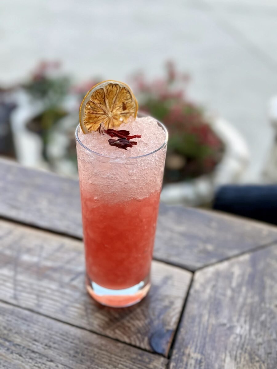 Rose Collins: A Berry French Tom Collins – Garden & Gun